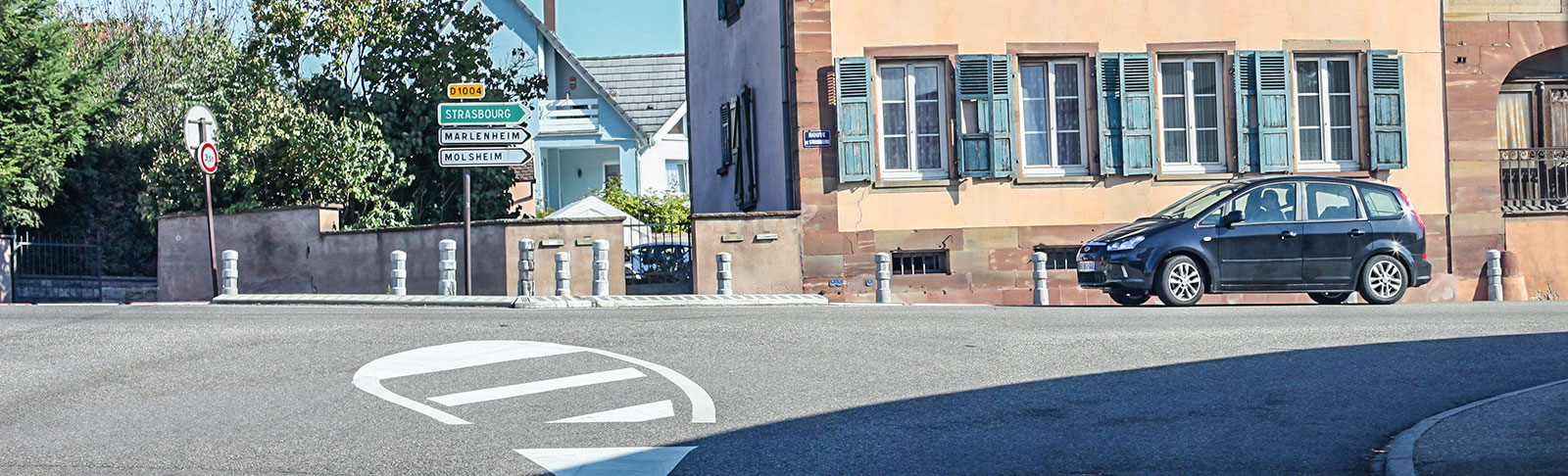 Priorité à droite en circulation - Code de la route - Permisécole